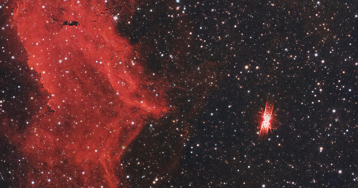 Menzel 3 - Ant Nebula | Telescope Live